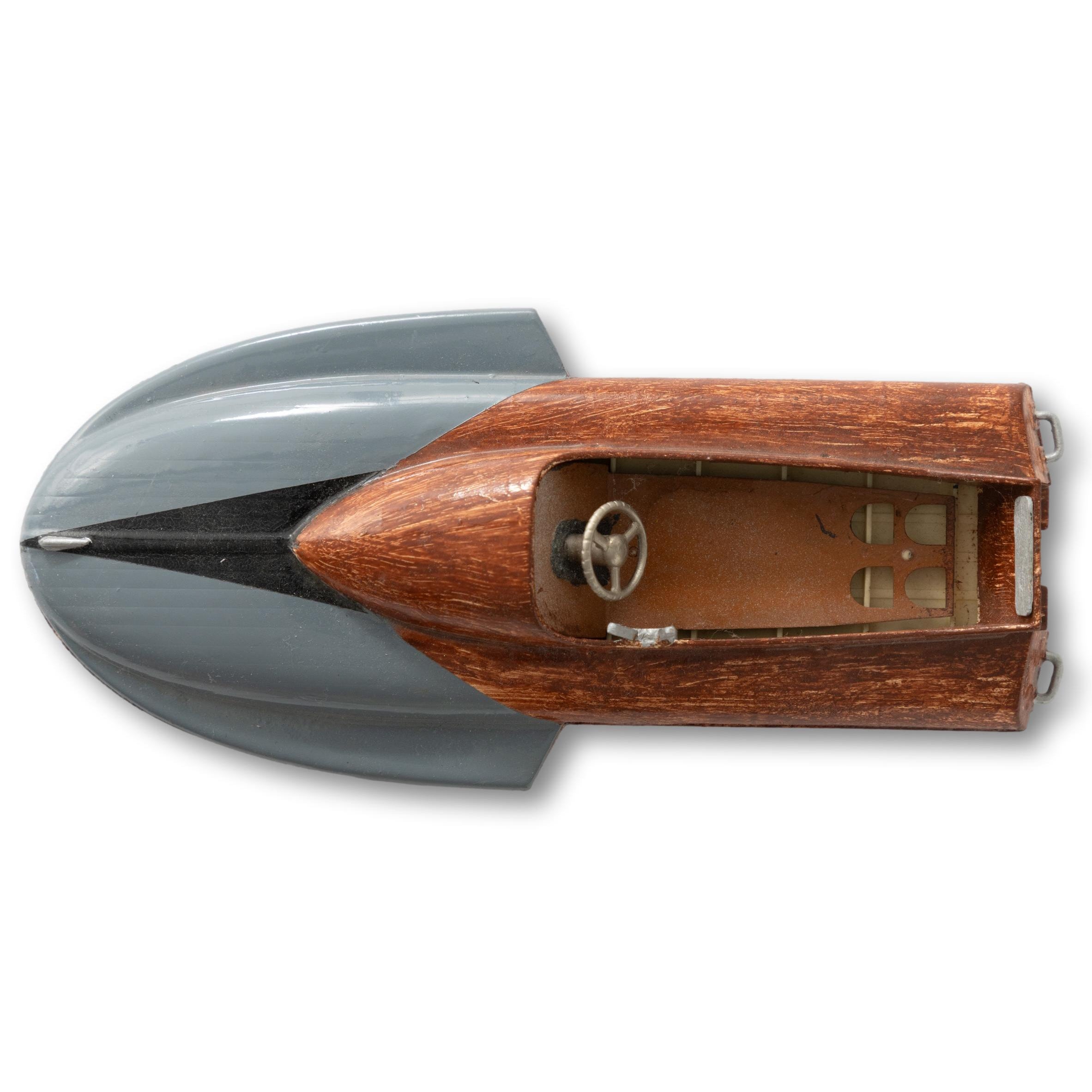 Small Hydroplane Model – Seacraft Vintage